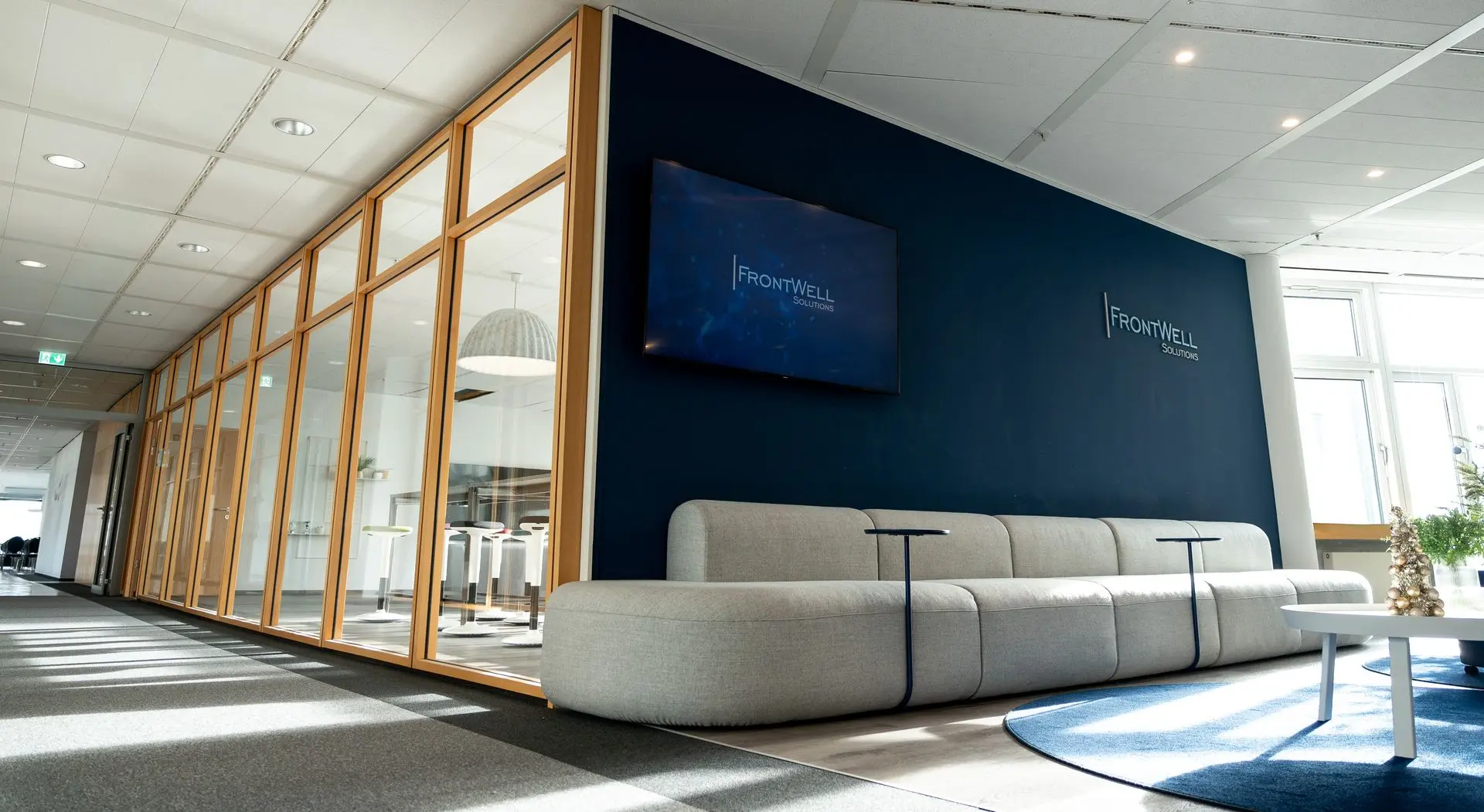 FrontWell Solutions | Smart MES & LIMS System Integration